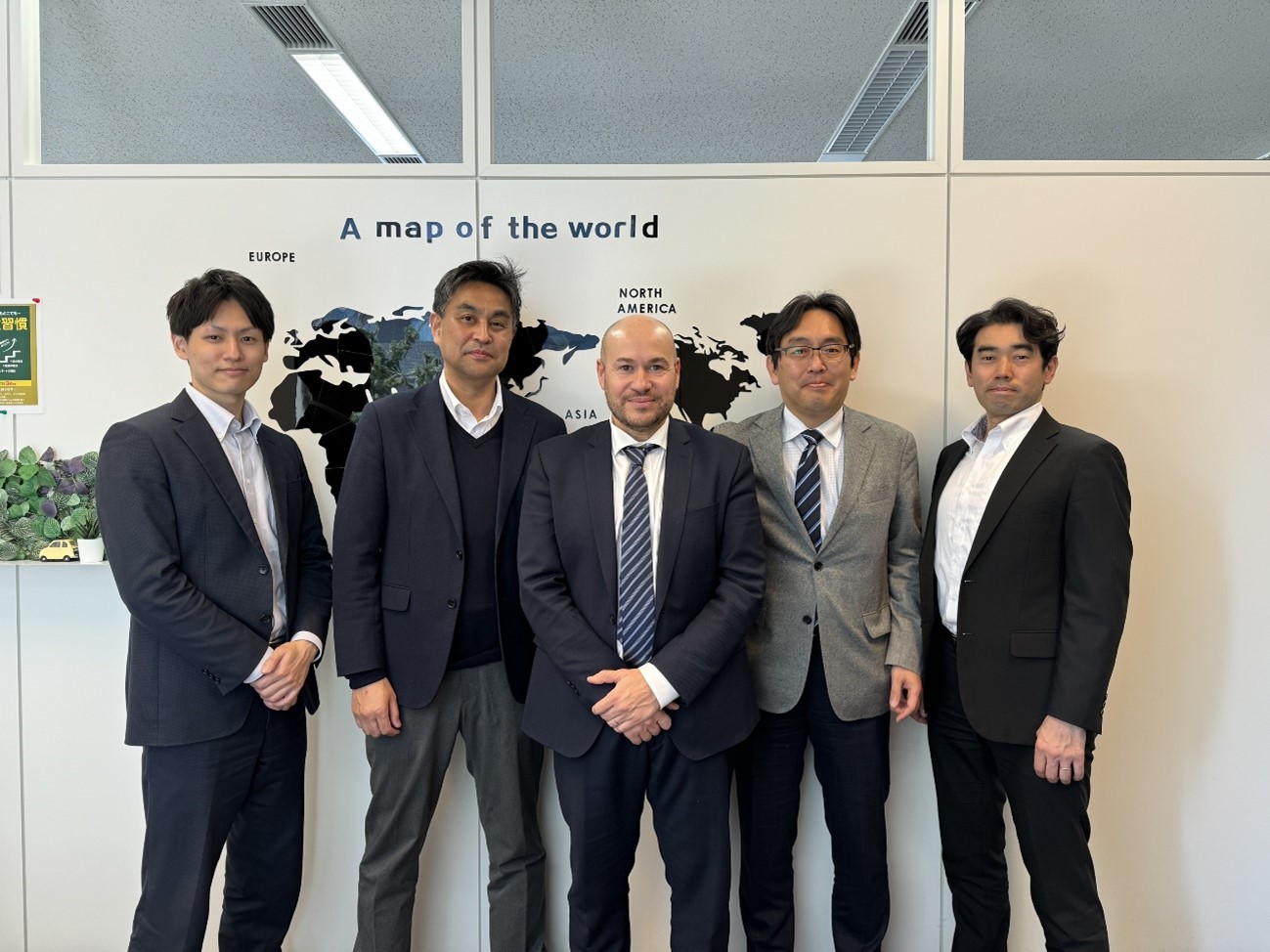 【ガラス資材】FENZI社：世界で選ばれる熱可塑性樹脂スペーサー材 BUTYLVER TPS – TGM way